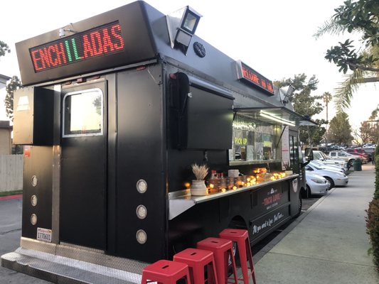 TACO LOVE MOBILE CATERING - Updated December 2025 - 196 Photos & 106 ...