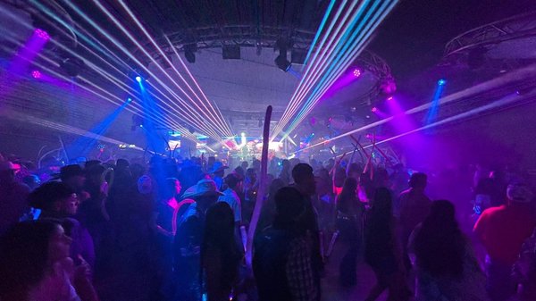 SILVER SALOON - Updated October 2025 - 52 Photos & 30 Reviews - 1708 ...