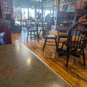 OLDE HICKORY TAP ROOM - Updated October 2025 - 243 Photos & 399 Reviews ...