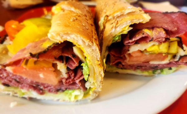 NEW YORK DELI & PIZZA RESTAURANT - Updated August 2025 - 206 Photos ...