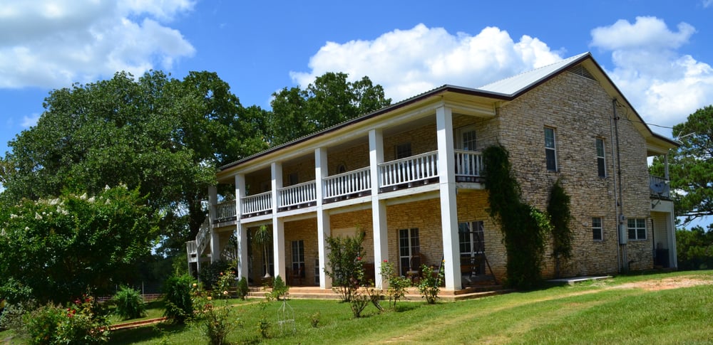 TRAILS END RANCH - 182 Little Ranch Rd, Red Rock, Texas - Vacation ...