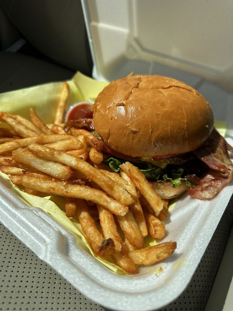 SAMMY’S SMASH BURGERS - Updated September 2024 - 17 Photos & 15 Reviews ...