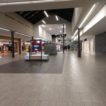 BROADWAY COMMONS - Updated June 2024 - 123 Photos & 149 Reviews - 358 N ...