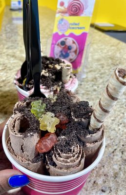 CURLY CREAM ROLLED ICECREAM - Updated August 2025 - 29 Photos & 17 ...