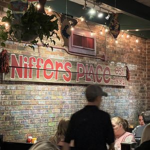 NIFFER’S PLACE AUBURN - 105 Photos & 174 Reviews - 1151 Opelika Rd, Auburn, AL - Yelp