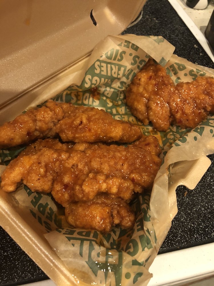 WINGSTOP - Updated August 2024 - 12 Photos & 24 Reviews - 10400 San ...