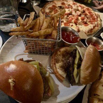 BISBEE’S TABLE - Updated July 2025 - 606 Photos & 638 Reviews - 2 ...