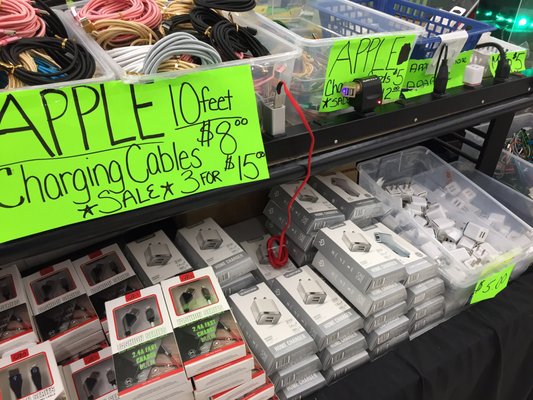 EVERYTHING UNDER THE SUN FLEA MARKET - 20 Photos & 17 Reviews - 811 S ...