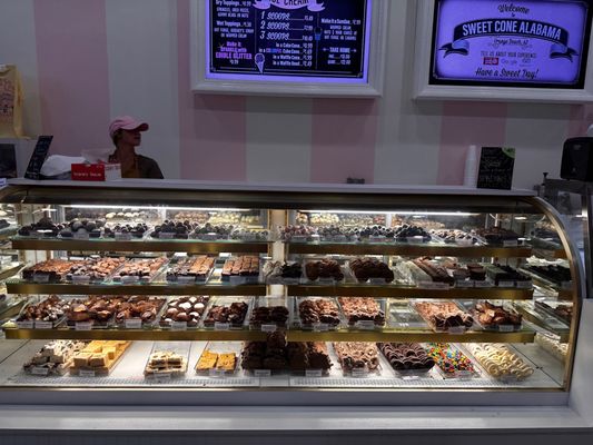 SWEET CONE ALABAMA ICE CREAM - Updated March 2025 - 38 Photos & 56 ...