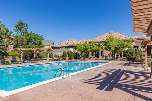 THE LEGACY AT HIGHLANDS RANCH - 31 Photos - 355 W Burgundy St ...