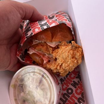 CHICK’N OUT - Updated May 2024 - 186 Photos & 68 Reviews - 37 Charlotte ...