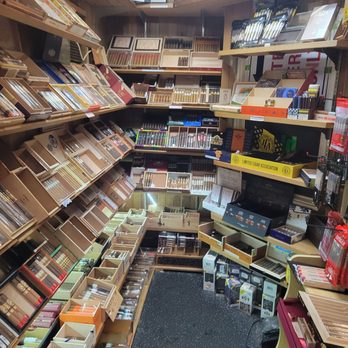 82ND AVE TOBACCO & PIPE - Updated October 2025 - 38 Photos & 72 Reviews ...