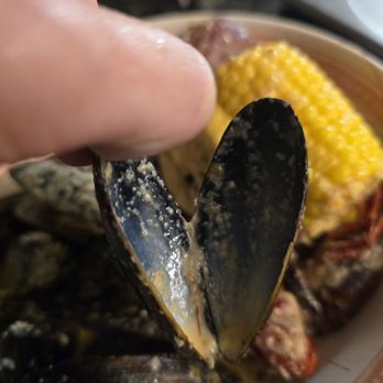 UGLY CRAB - Updated December 2025 - 133 Photos & 142 Reviews - 9655 E ...