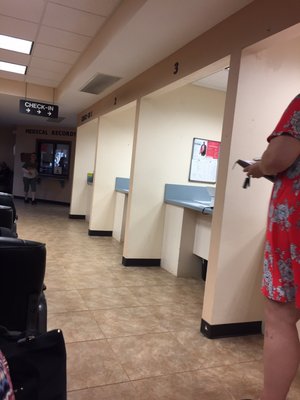 AKUMIN OF PLANTATION - Updated January 2025 - 25 Photos & 147 Reviews ...