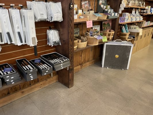 RED HILL GENERAL STORE - Updated August 2024 - 66 Photos & 15 Reviews ...