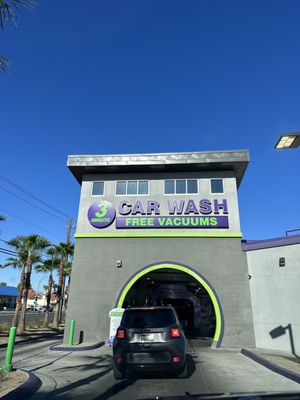 ULTRA CLEAN EXPRESS CAR WASH - Updated September 2025 - 78 Photos & 174 ...