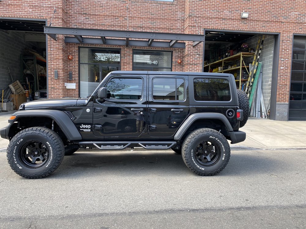 CROWN AUTO CENTER - Updated April 2025 - 117 Photos & 44 Reviews - 133 ...