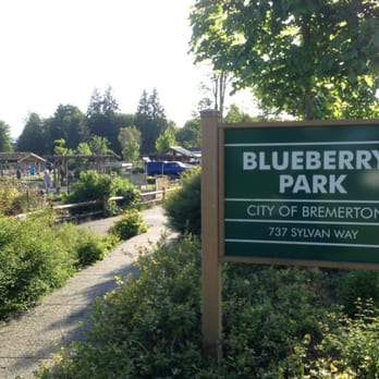 BLUEBERRY PARK - Updated December 2025 - 10 Photos - 737 Sylvan Way ...