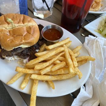 PAT’S REST AWHILE - Updated March 2025 - 94 Photos & 85 Reviews - 2129 ...