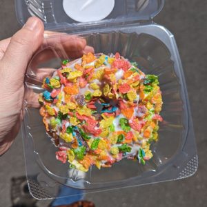 GROUNDS DONUT HOUSE - 286 Photos & 78 Reviews - 35 Lake Ave Ext ...