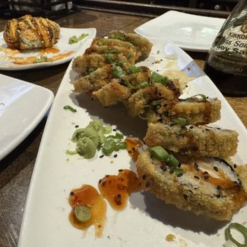 TWIISTED BURGERS & SUSHI - Updated January 2026 - 347 Photos & 444 ...