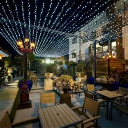 THE MAGIC LAMP INN - Updated October 2025 - 720 Photos & 524 Reviews ...