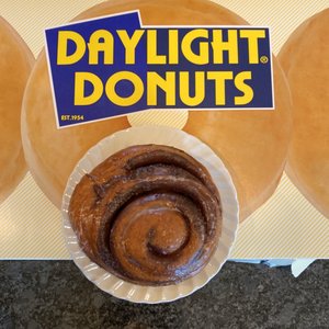 DAYLIGHT DONUTS - 60 Photos & 33 Reviews - Donuts - 3485 Tylersville Rd ...