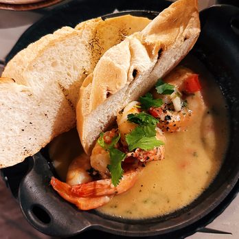 STRONG WATER TAVERN - Updated January 2025 - 583 Photos & 254 Reviews ...