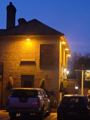 THE WALNUT TREE - Updated October 2025 - 19 Photos & 21 Reviews - The ...