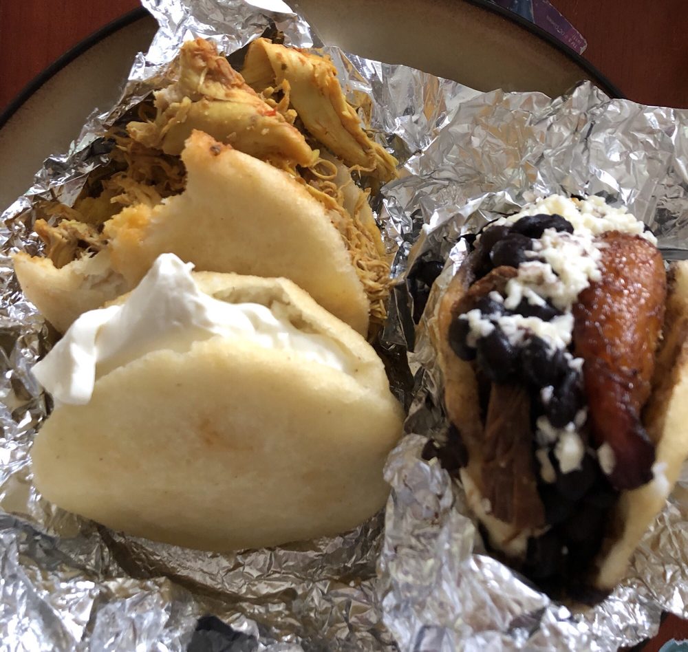 LA PESCADERIA FISH MARKET & AREPAS - 17 Photos & 27 Reviews - Seafood ...