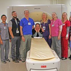 MAMMOTH HOSPITAL - 42 Photos & 95 Reviews - Hospitals - 85 Sierra Park ...