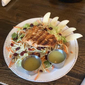 IRON & ALE LYNCHBURG TAP AND TABLE - Updated September 2025 - 243 ...