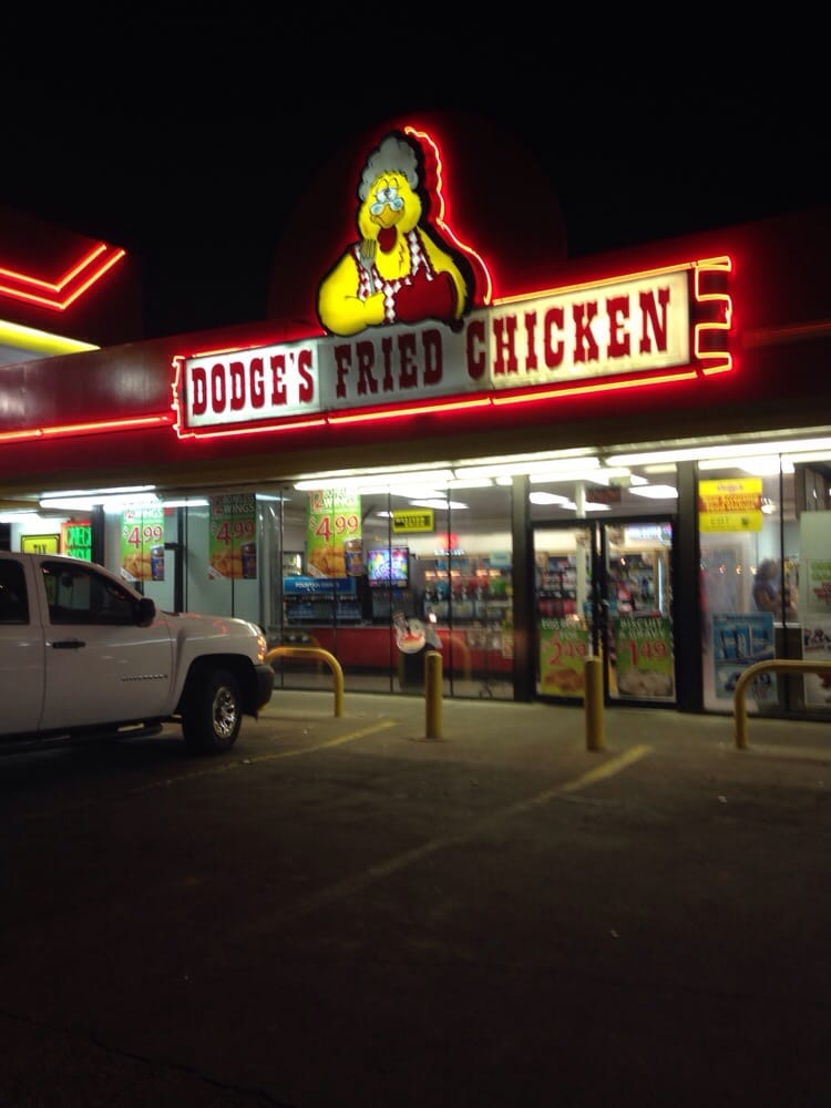 DODGE’S SOUTHERN STYLE - Updated October 2025 - 714 North Davis Ave ...