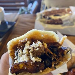 GUAVA TREE CAFE - 406 Photos & 414 Reviews - 118 Richmond Dr NE ...