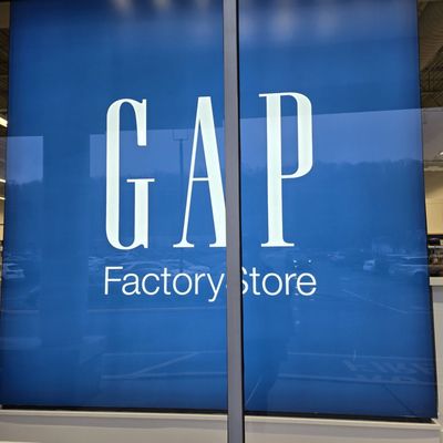 Gap 172 broadway store