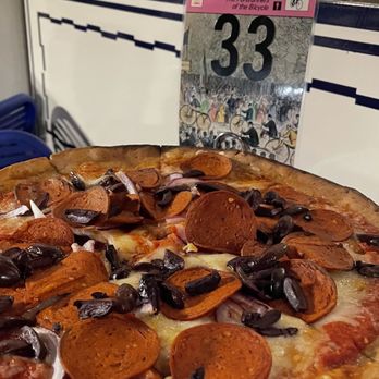 THE METEOR - Updated July 2024 - 42 Photos & 23 Reviews - 1950 Hi Line ...