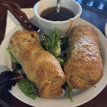 THE HARP BAR AND RESTAURANT - Updated December 2025 - 205 Photos & 205 ...