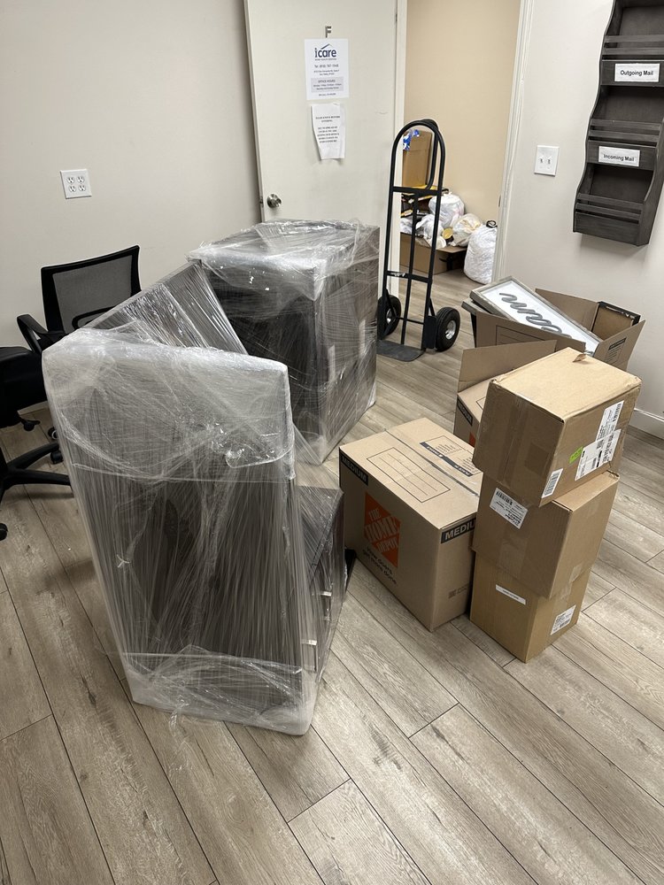 ABSOLUTE MOVING - 21 Photos - 5806 Camerford Ave, Los Angeles ...