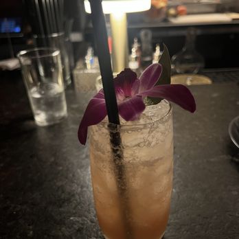 DEAD LINE - Updated April 2025 - 544 Photos & 452 Reviews - 114 1st Ave ...