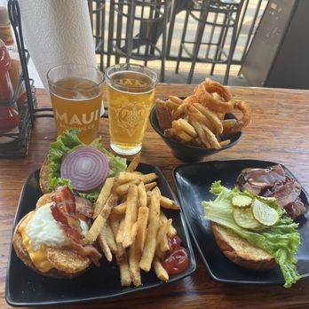 CRAZEE BURGER - Updated September 2025 - 1177 Photos & 892 Reviews ...