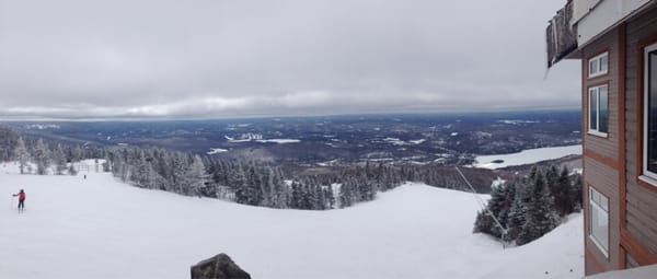 THE GRAND MANITOU - Updated November 2024 - Mont-Tremblant, Quebec ...