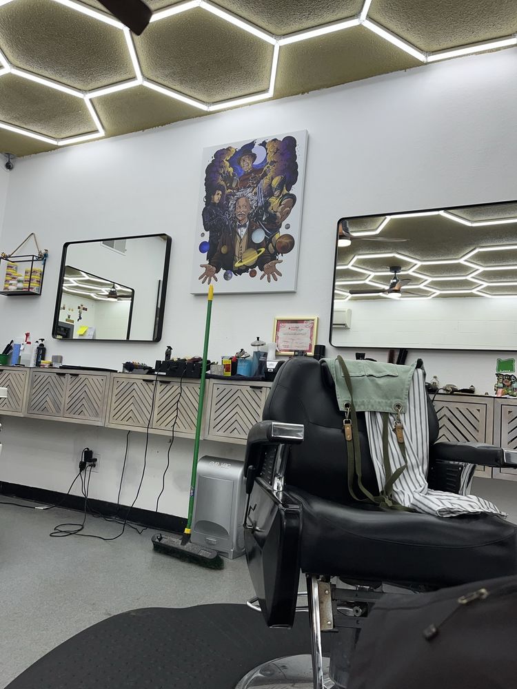 LAKE GROVE BARBER SHOP - Updated January 2026 - 88 Photos & 28 Reviews ...
