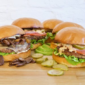 GNARLY EATS - 367 Photos & 277 Reviews - Burgers - 447 7th Ave ...