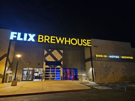 FLIX BREWHOUSE - Updated December 2025 - 13 Reviews - 12915 Indian School Rd NE, Albuquerque ...