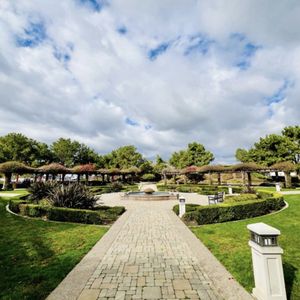 HERITAGE COMMUNITY PARK - Updated January 2026 - 178 Photos & 72 ...