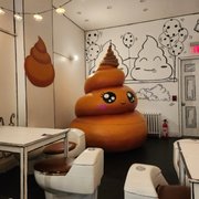 POOP CAFE - 933 Photos & 276 Reviews - 680 Bloor Street W, Toronto ...