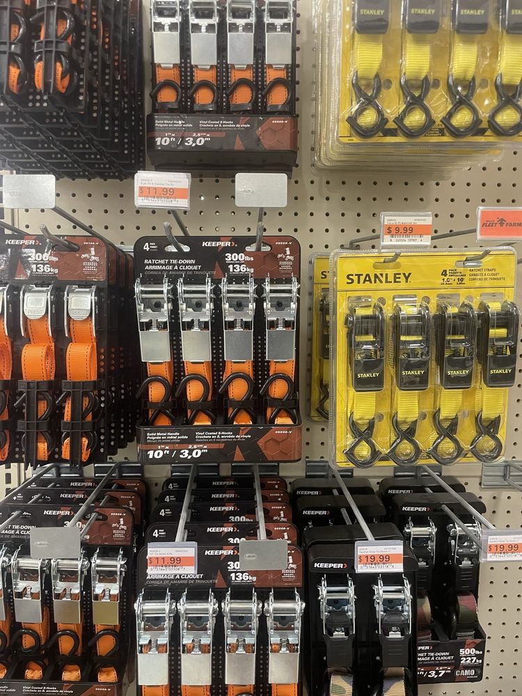 FLEET FARM - Updated December 2025 - 24 Photos & 29 Reviews - 10250 ...