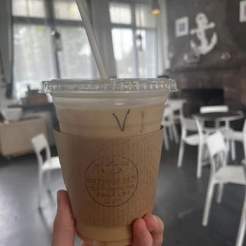 BOATHOUSE CAFE - Updated December 2025 - 154 Photos & 83 Reviews - 350 ...