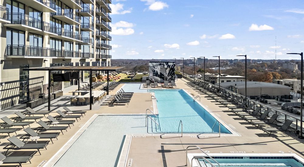 SOCIETY ATLANTA - Updated December 2025 - 60 Photos - 811 Peachtree St ...