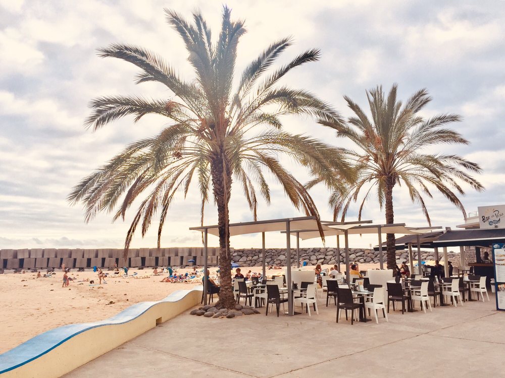 BAR DA PRAIA CALHETA - Updated August 2025 - Av. Dom Manuel I, Lombo do ...